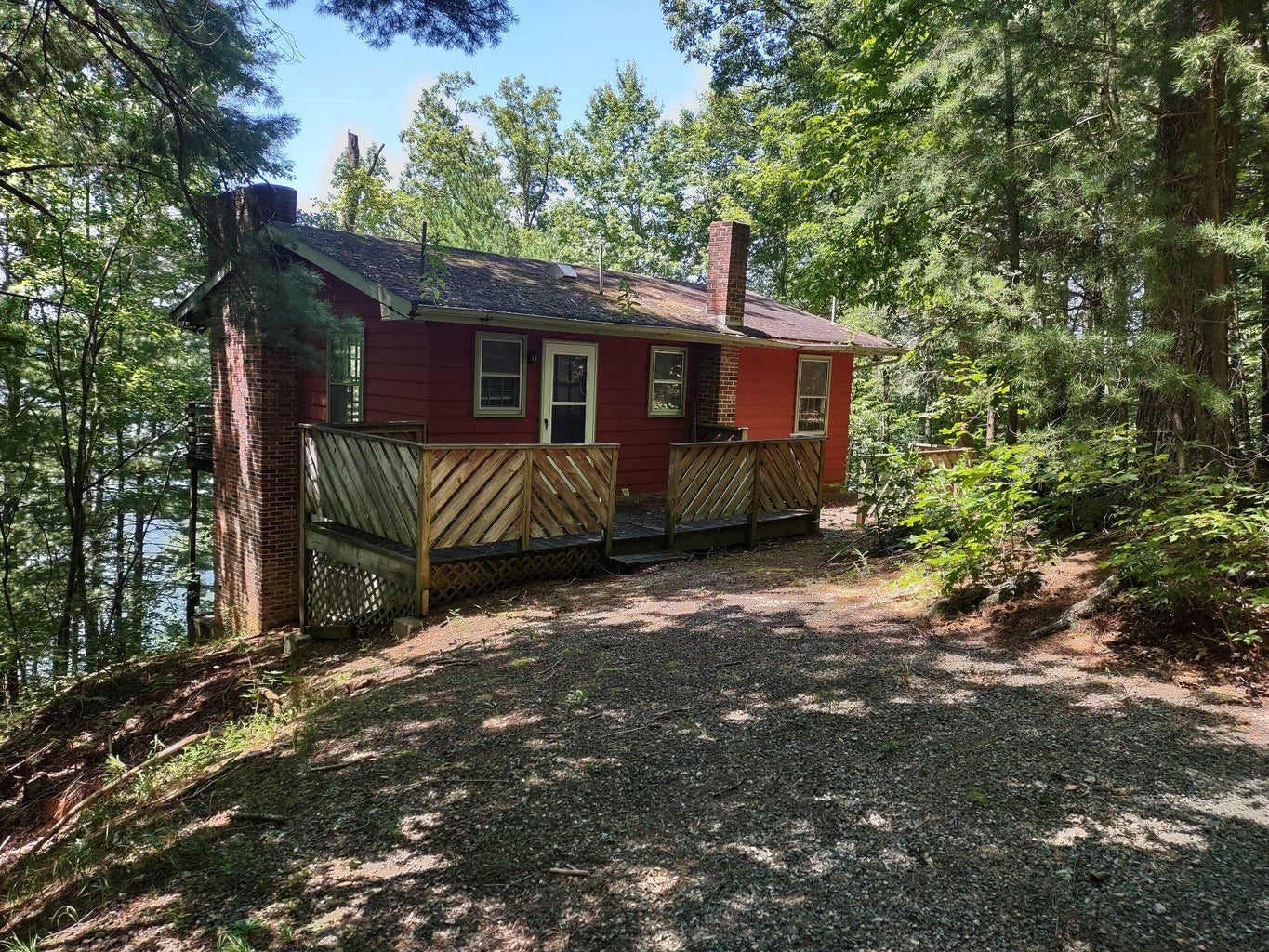 Waterfront Properties — Apple Realty